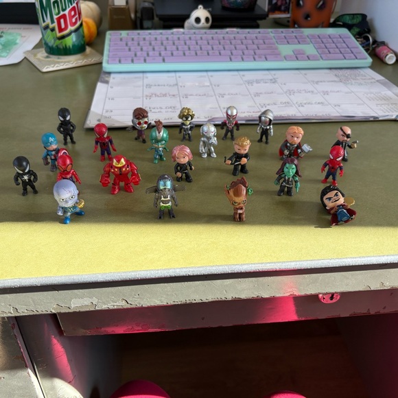 Marvel | Toys | Superhero Mini Figures Set 22 Mini Action Figures ...